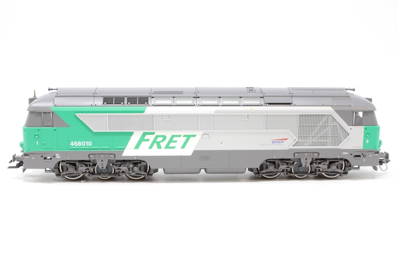 Roco 63465 Class BB 68000 468010 of the SNCF in FRET livery