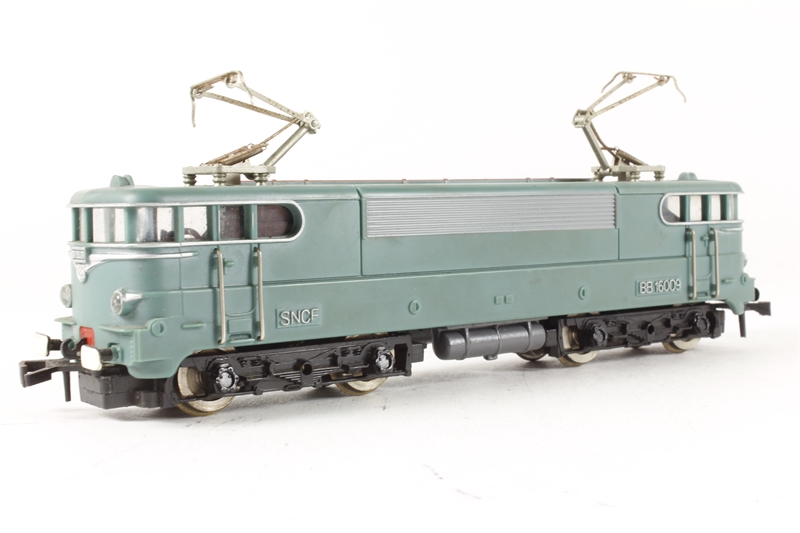 Hornby Acho 638Acho Class BB-16009 of the SNCF in green - Hattons