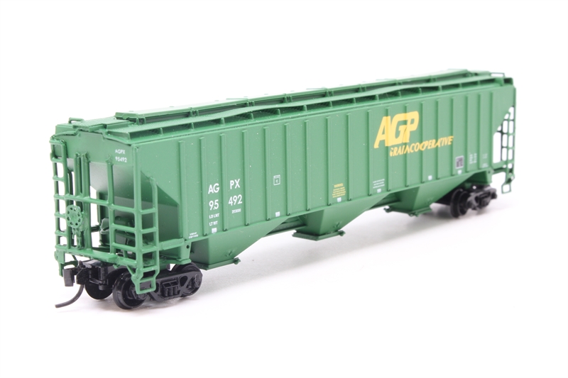 InterMountain Railway Company 65355-06 Thrall 4750 3-bay covered hopper ...