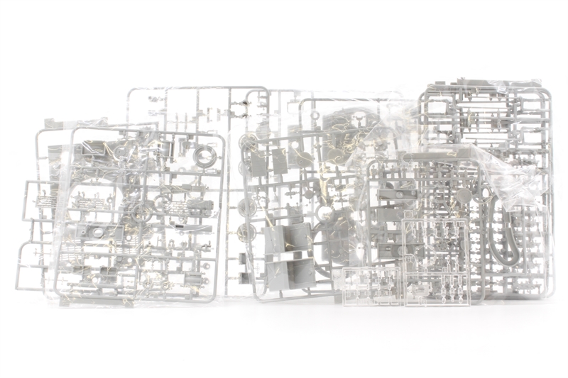 Dragon 6624DRA Pz.Kpfw.VI Ausf.E Tiger I Mid Production with Zimmerit