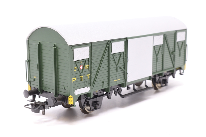 Roco 66360 Post/Mail Box Car 'PTT' of the Swiss SBB Epoch III - Hattons