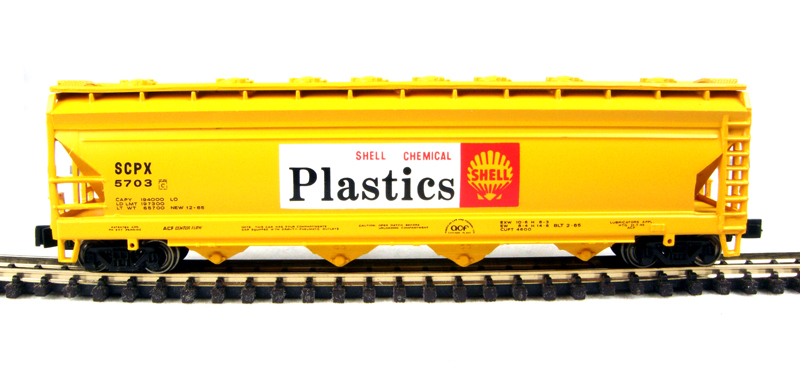 Bachmann USA 70584BAC 4-bay 56' Center-Flow covered hopper of Shell