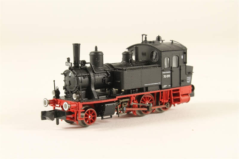 Fleischmann 707001 Class BR 70 091 2-4-0T of the DB