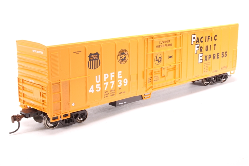Athearn 71412ATH 57' Mechanical Reefer #457739 of the Union Pacific