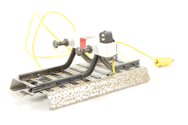 Marklin 7191 Buffer Stop with Signal Light - Hattons