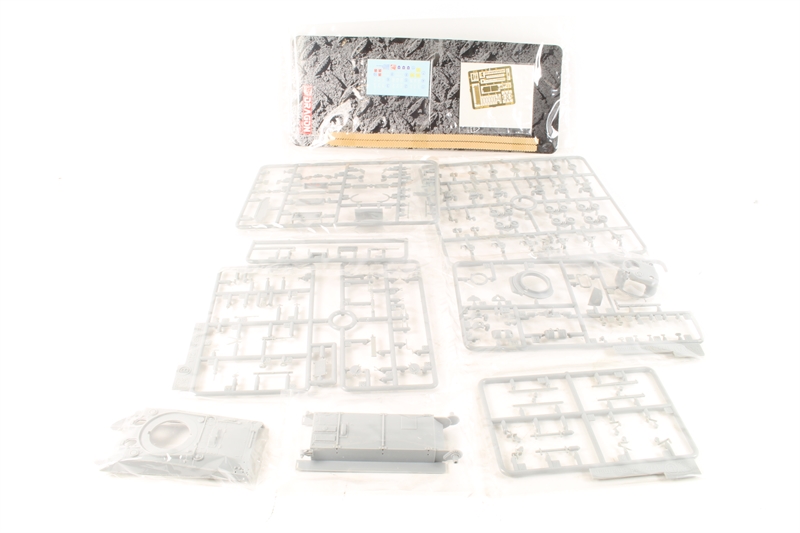 Dragon 7312DRA Sherman Mk.V 'Tulip'