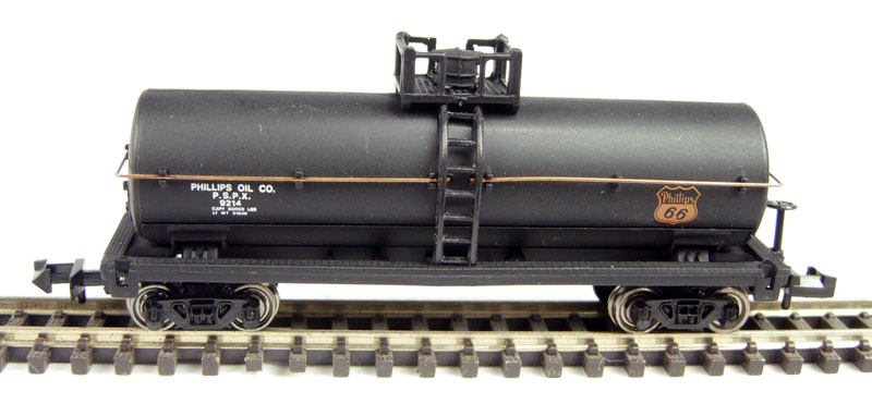 Bachmann USA 73490BAC 41' chemical tank car of Phillips 66 - Hattons