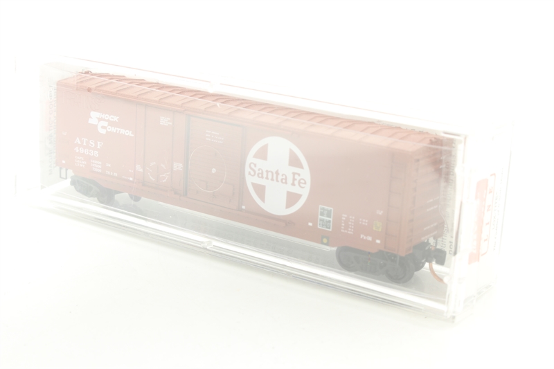 Micro-Trains 76030-49635 50' steel combo door no roofwalk boxcar of the