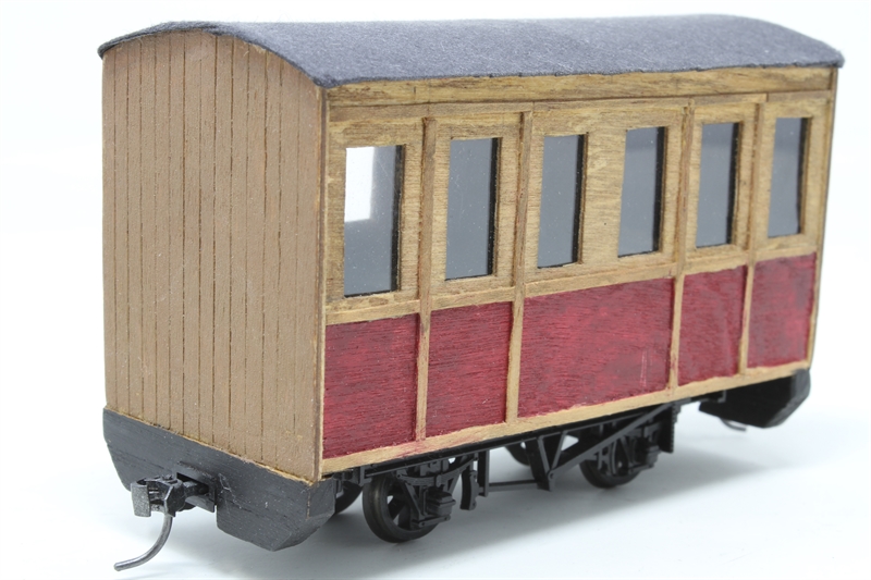 Kitbuilt 784KB 4 wheel passenger coach in red - built from unknown wood