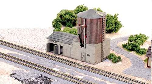 Micro-Trains 79990909M-T Water Tower with Tool Shed Kit