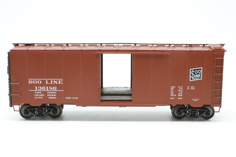 Yardmaster 8041YAR 40' AAR Boxcar 136002 of the SOO Line