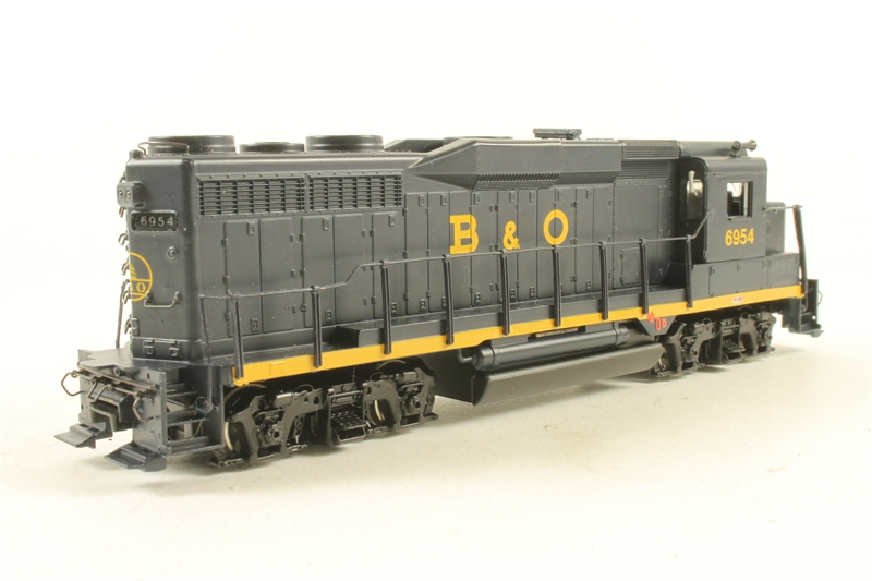 Bachmann USA 82013BAC GP30 EMD 6954 of the Baltimore & Ohio (Capitol ...