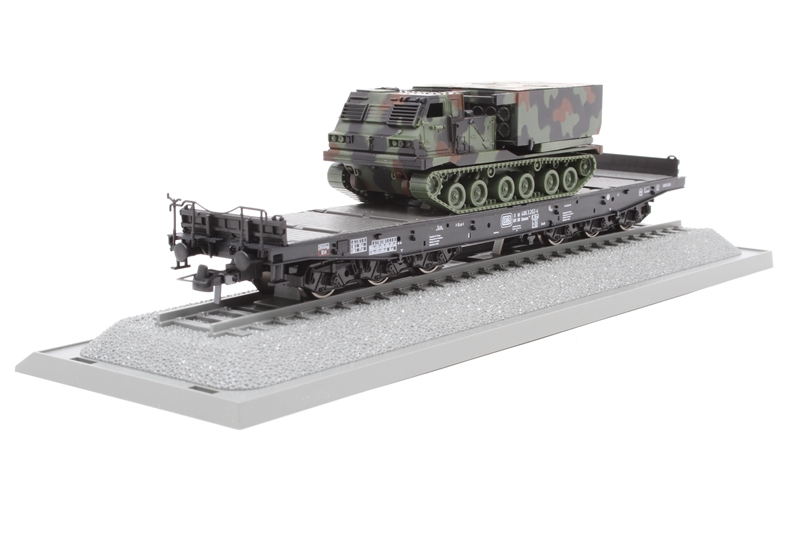 Roco 826Roco Flat wagon, type Samms of the DB with - Hattons