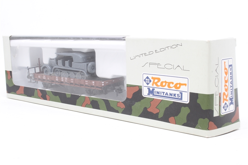 Roco 836Roco Flat Wagon with Half-Track