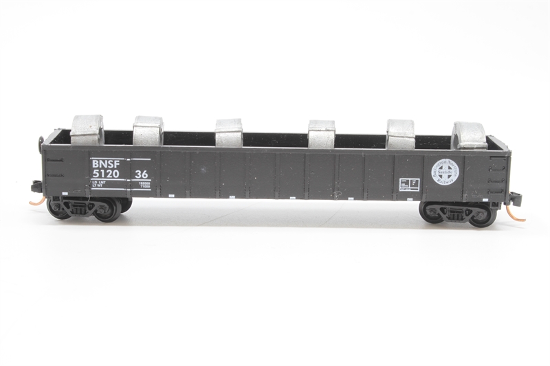 Roundhouse Products 8418-512036 52' Thrall mill gondola of the BNSF