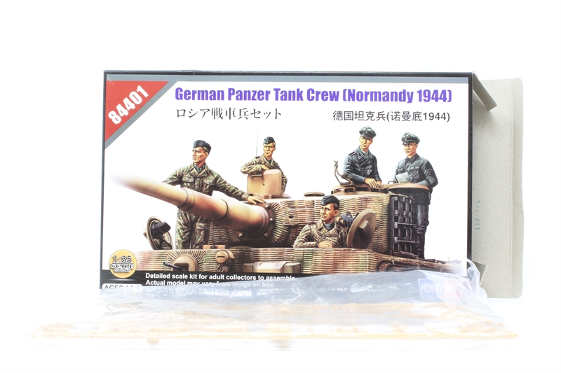 HobbyBoss 84401 German Panzer Tank Crew Normandy 1944