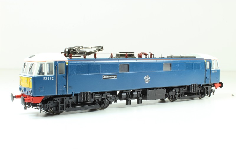 Heljan 8603LN Class 86 Electric locomotive 86233 'Alstom - Hattons