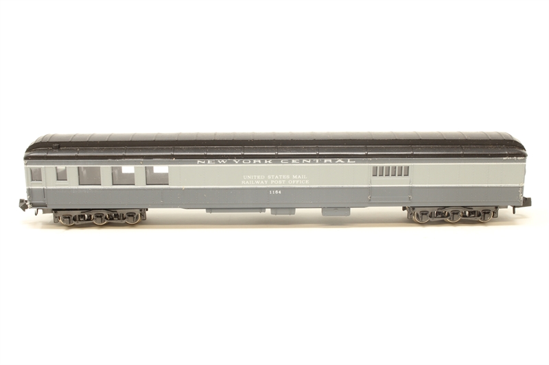 Model Power by MRC 8617MP Heavyweight Combine Passenger Car of the New ...