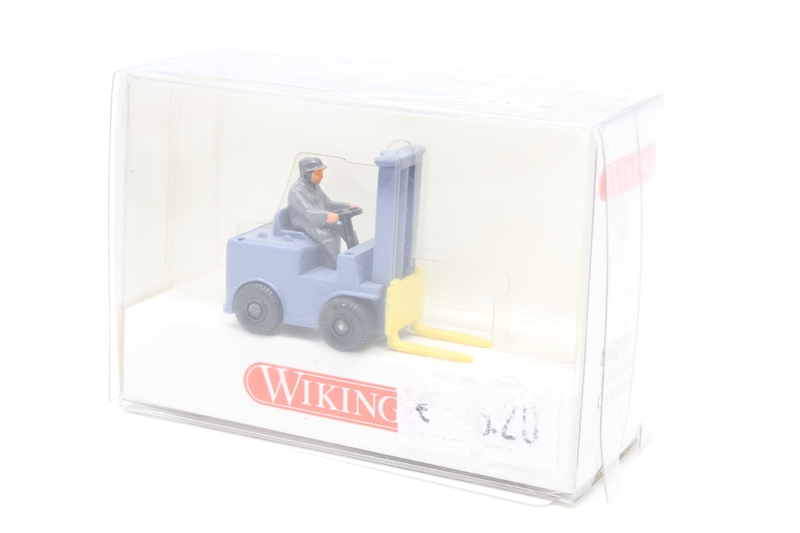 Wiking 8670124 Classic Style Forklift - Hattons