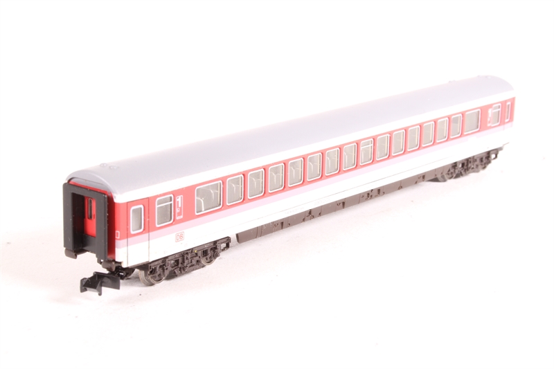 Fleischmann 8683K 1st Class IC/EC Compartment Coach, Type - Hattons