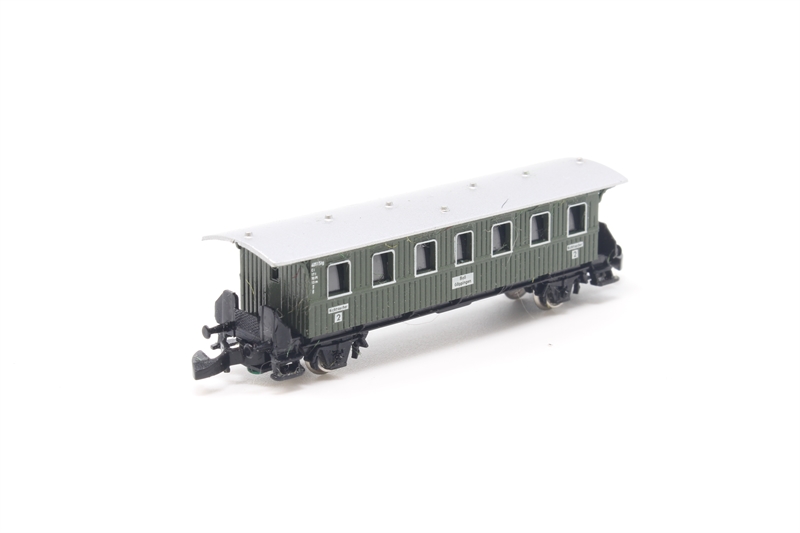 Marklin 8700Marklin 4-Wheel 2nd Class Coach of the Wurttemberg Railroad,