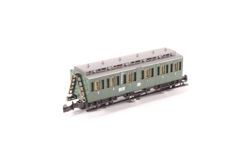 Marklin 8704Marklin 3-Axle Composite Compartment Coach of the DB, Epoch