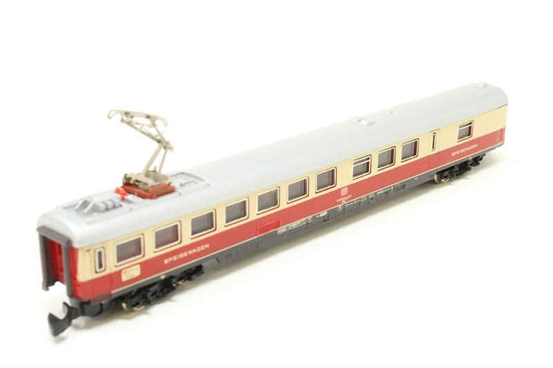 Marklin 8726MAR Type WRmh 132 dining car of the DB