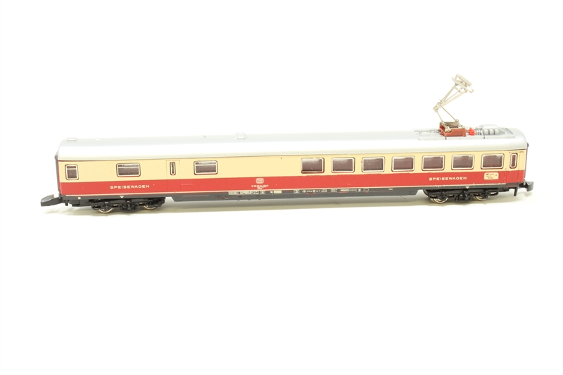 Marklin 8726MAR Type WRmh 132 dining car of the DB