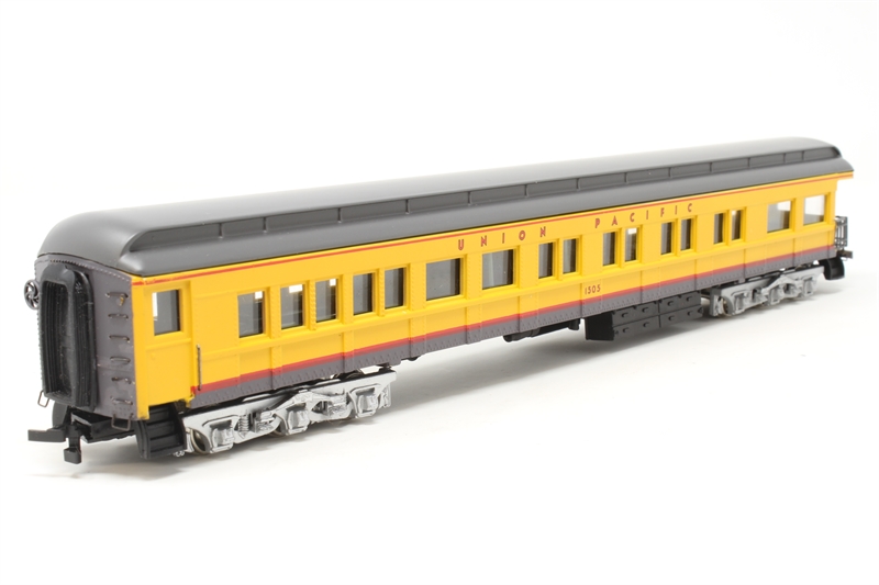Bachmann USA 89026BAC Heavyweight observation car #1505 'Union Pacific'