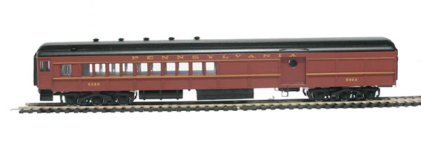 Bachmann USA 89241BAC American combine passenger coach in post war