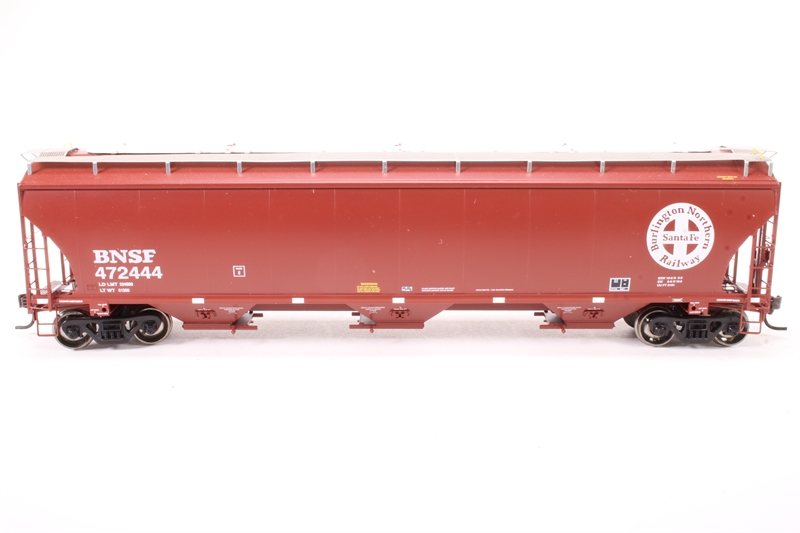 Athearn 89274ATH Trinity Covered Hopper #472444 of the Burlington - Hattons