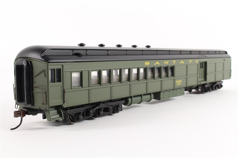Athearn 89311ATH American Combine Car in Santa Fe Livery