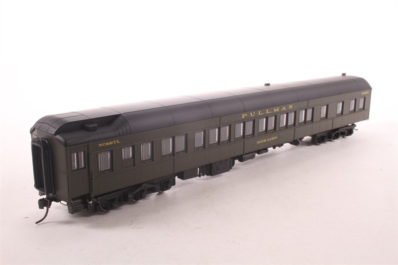 Bachmann USA 89437BAC Heavyweight Pullman Coach in NC&StL Livery
