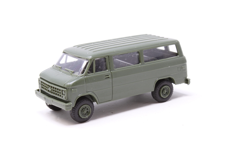 Trident Miniatures 90066TRI Chevrolet personnel van 'US Army'