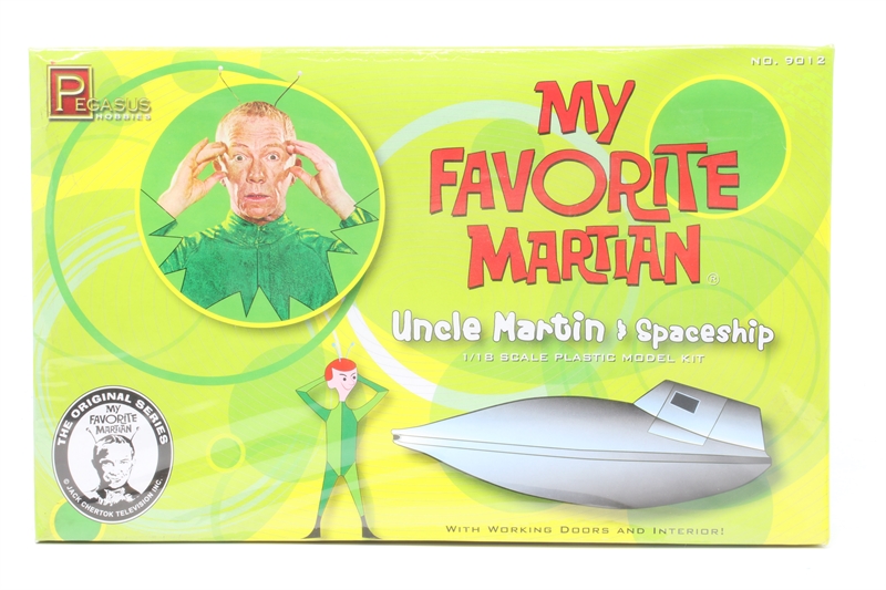 Pegasus Hobbies 9012 Uncle Martin & Spaceship - My Favorite Martian