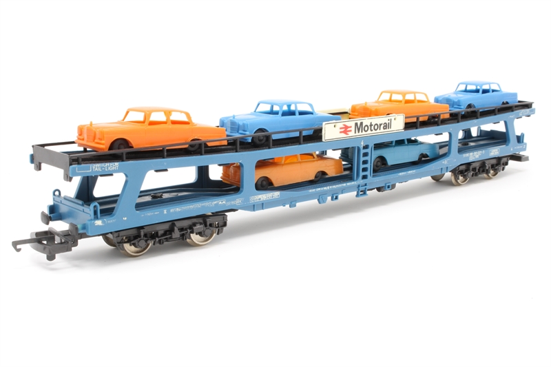 Lima 9053Lima Continental Car Transporter in BR Motorail - Hattons