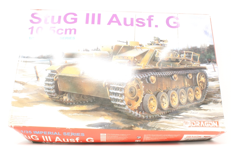 Dragon 9058DRA StuG III Ausf. G 10,5cm