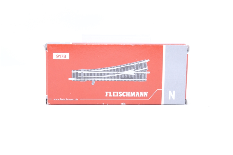 Fleischmann 9178 Manual Left-Hand Point with Current-Conducting Frog