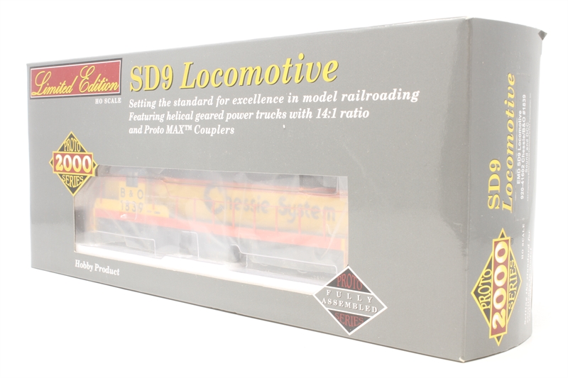 Proto 2000 920-41602 EMD SD9 1839 of the Chessie - Hattons