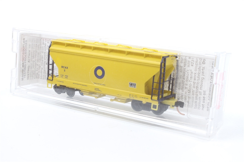 Micro-Trains 92140 2-bay ACF centerflow 2980 cf covered hopper of Blue