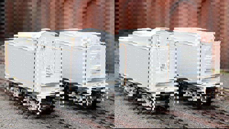 Rapido Trains UK 926009 USATC S160 2-8-0 Big Jim BR Black - Hattons