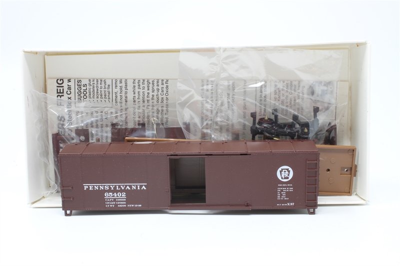 Walthers 932-3102 40' Steel boxcar 'Pennsylvania' 65402