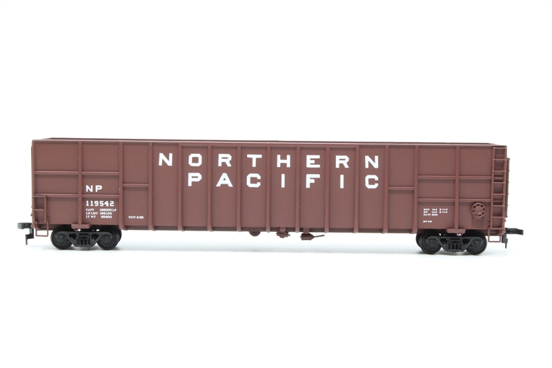 Walthers 932-34053 61' Wood Chip Cars of the Northern Pacific (set of 3)