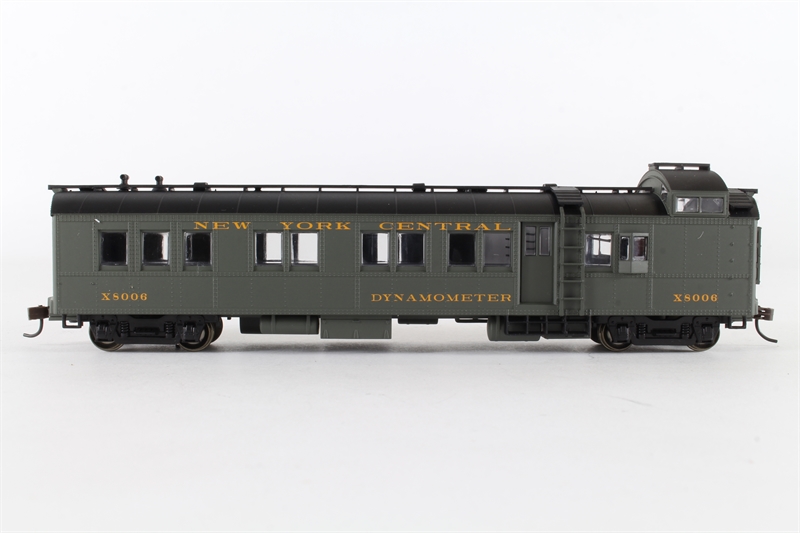 Walthers 932-4654 American Dynamometer Coach in NYC Livery