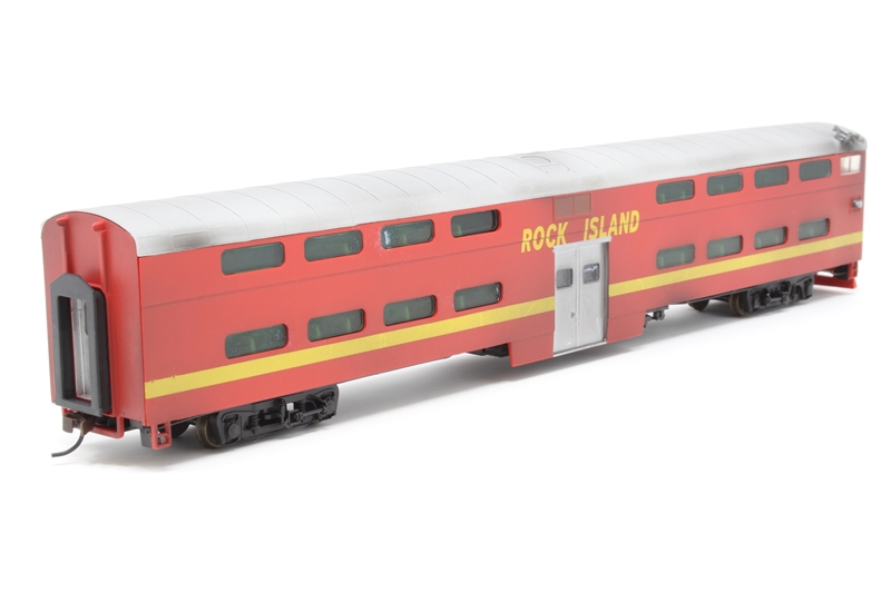 Walthers 932-6264 Pullman Standard Bilevel Cab Car/Coach - - Hattons