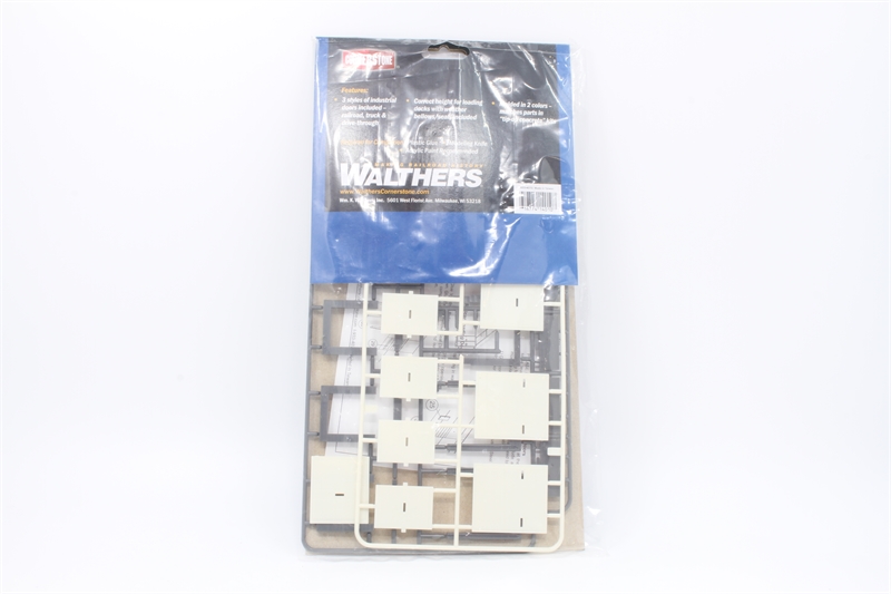 Walthers 933-4070 Truck and Railroad Docks Kit