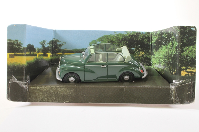 Corgi 96765 Morris Minor Convertible in Green