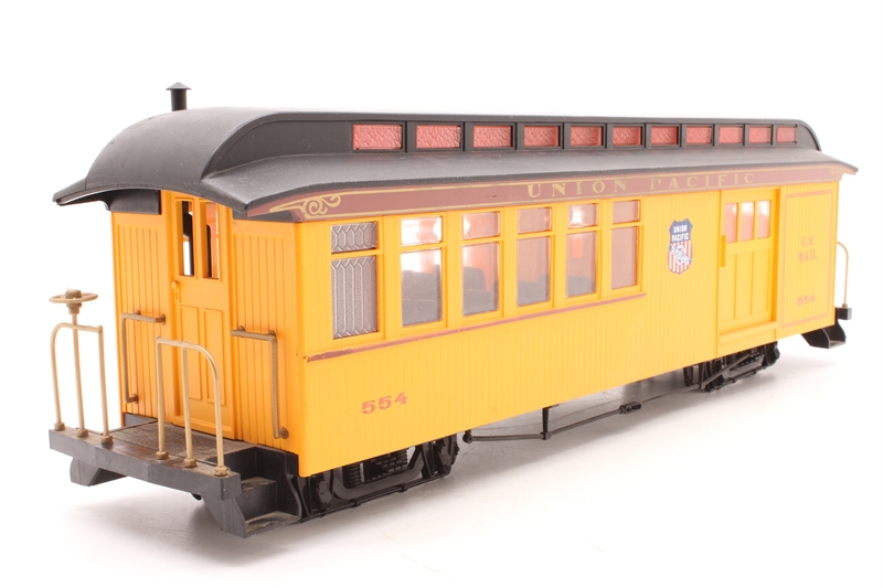 Bachmann USA 97101BAC Wood sided passenger combine car of the Union