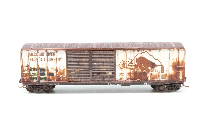 Micro-Trains 99305400 50' steel rib double sliding door no - Hattons