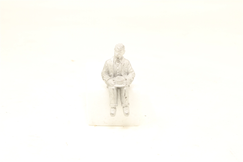 Omens Miniatures A081Ome Man sitting
